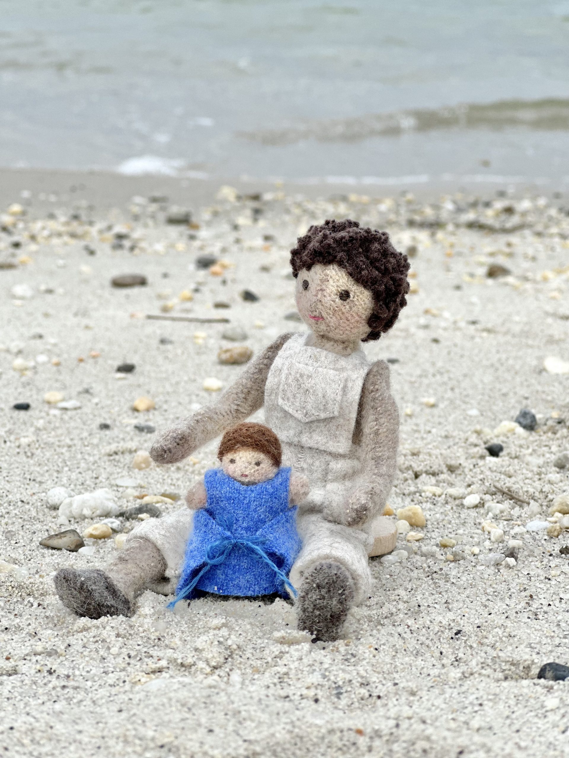 Erica Daley – Doll Designer & Maker ~ Textile Artist ~ Illustrator